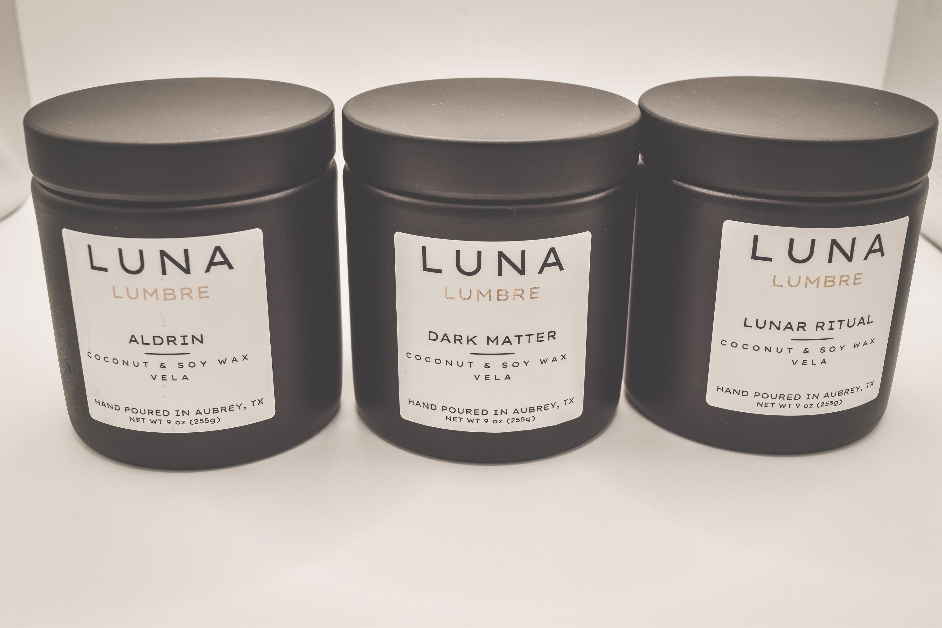 UMBRA COLLECTION – Luna Lumbre